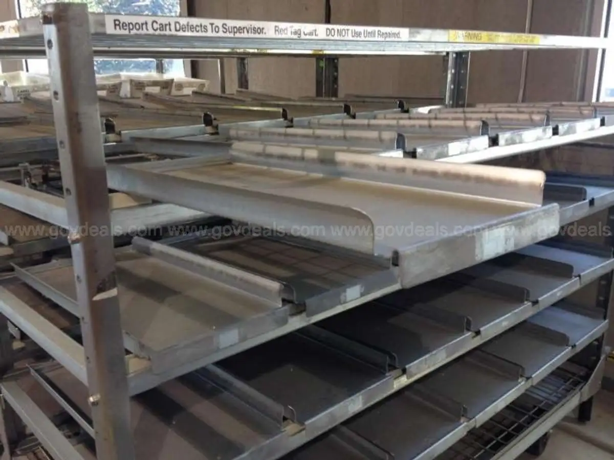 (14) TRAY / PIE CARTS (DBCS RACKS) | GovDeals