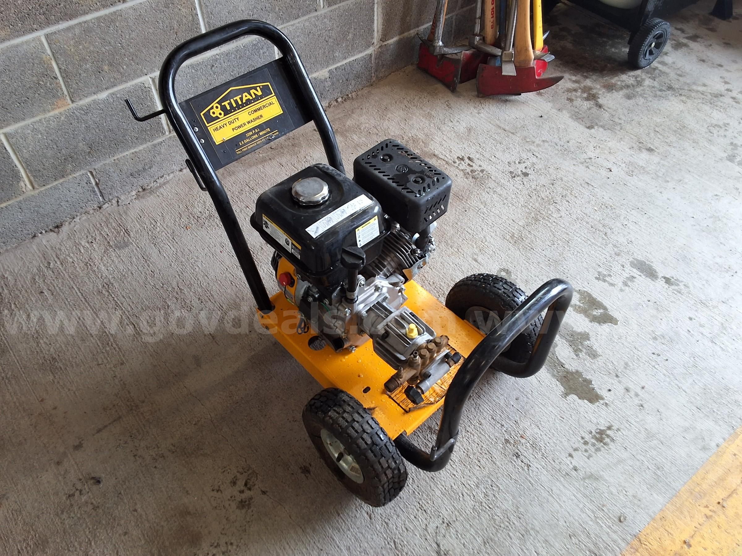 2200 psi gas pressure washer store
