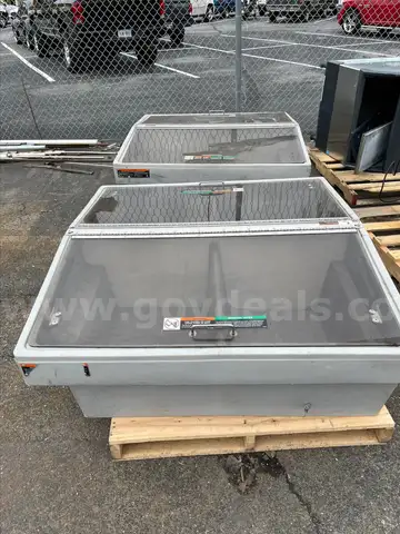 (2) BEVERAGE CART INSERTS | GovDeals