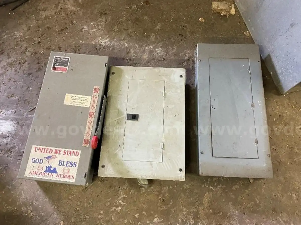Breaker and Disconnect Panels | AllSurplus