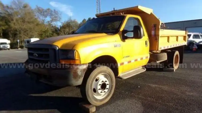 2001 Ford F-550 (195144 NB DOT) | GovDeals