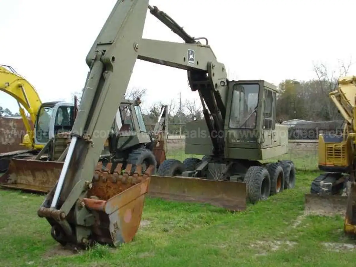 1985 John Deere 690 Cr Excavator | GovDeals
