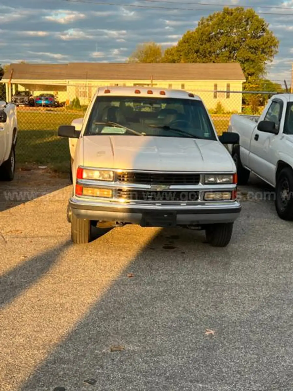 2000 Chevrolet 3500 Dually | AllSurplus