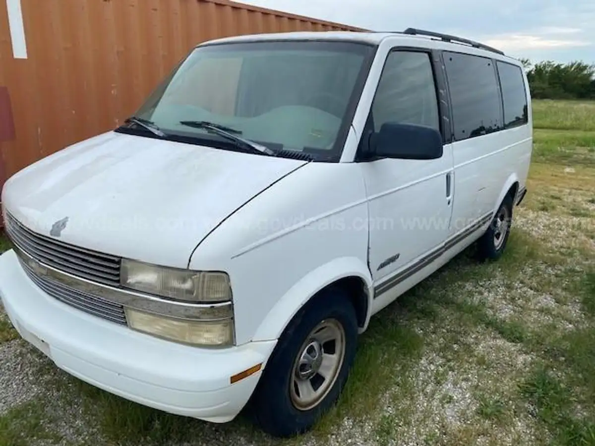 1998 Chevrolet Astro Van | AllSurplus