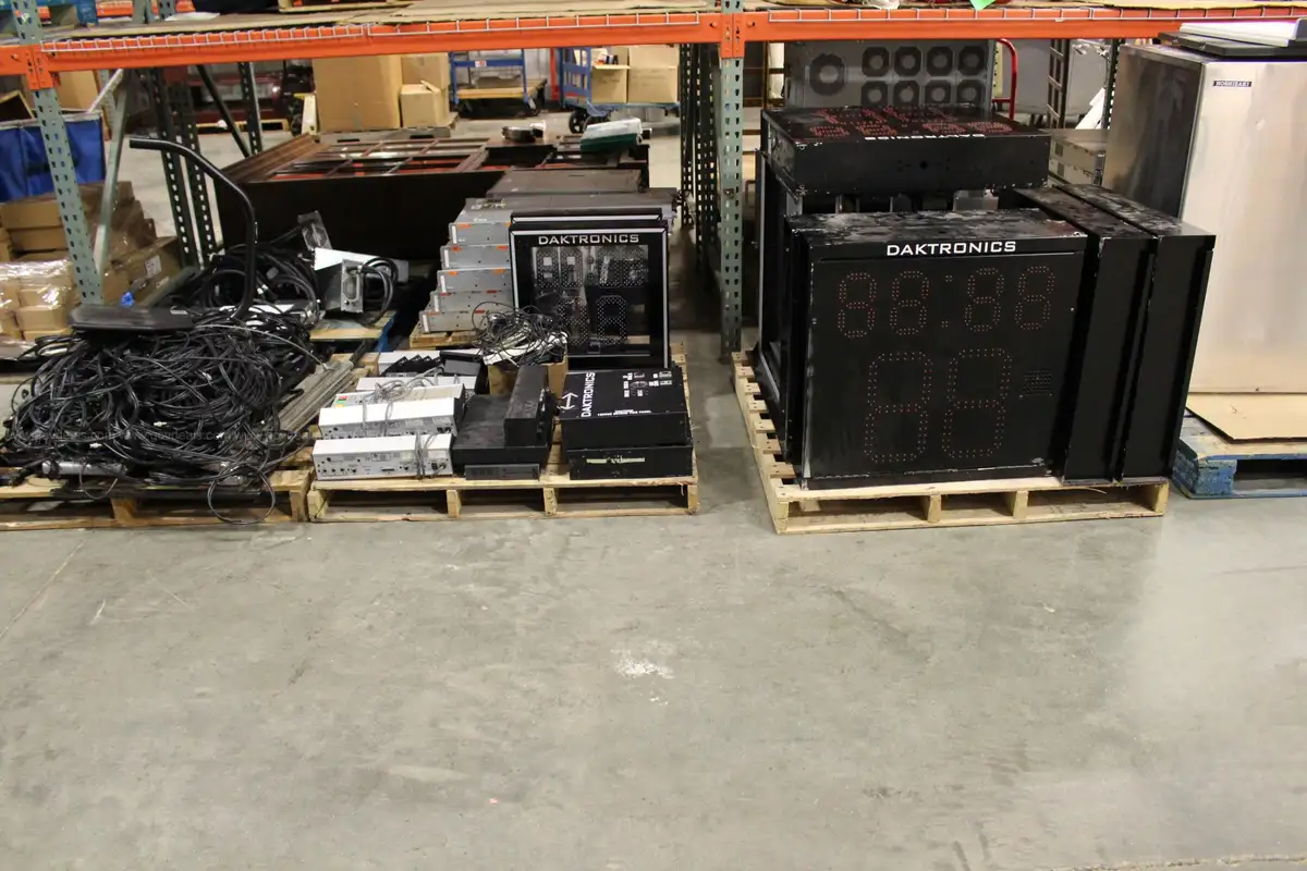 DAKTRONICS Game Shot Clock System | GovDeals