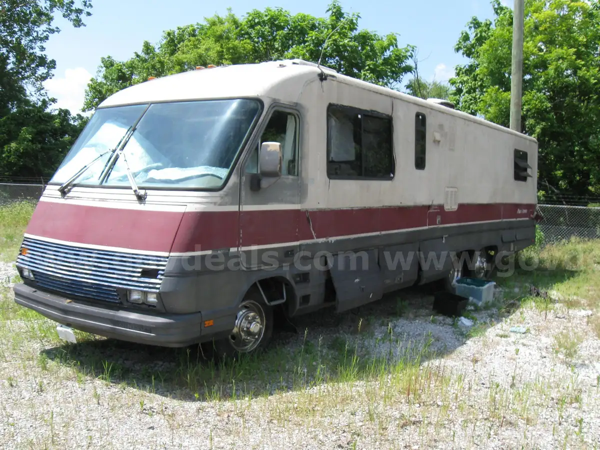 1989 Pace Arrow motorhome | AllSurplus