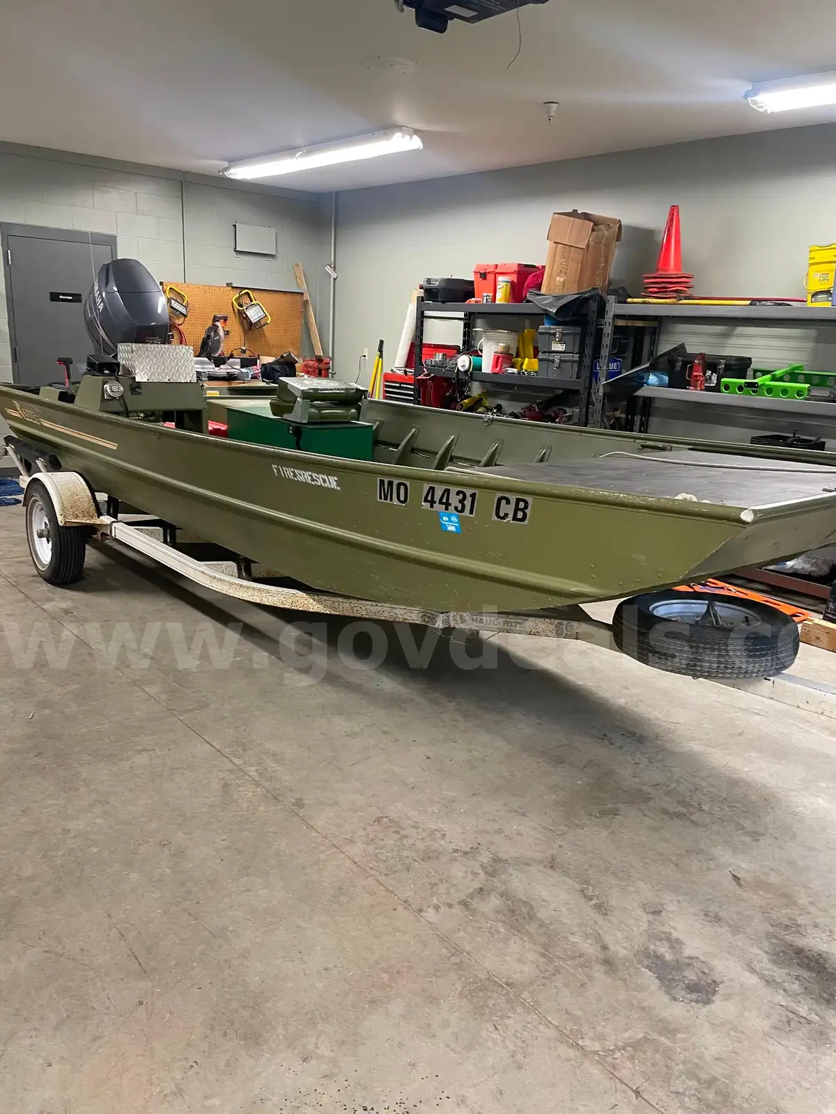 18' Jon Boat | GovDeals