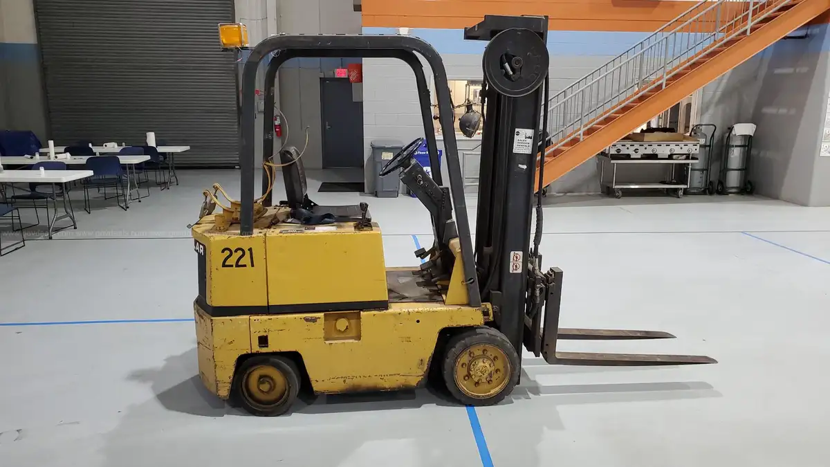 Caterpillar T30D Forklift LPG | AllSurplus