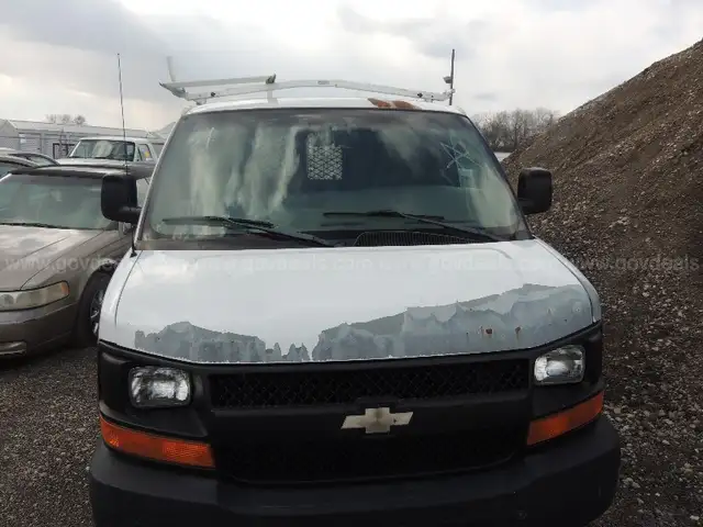 2004 CHEVROLET EXPRESS VAN SALVAGE TITLE | GovDeals