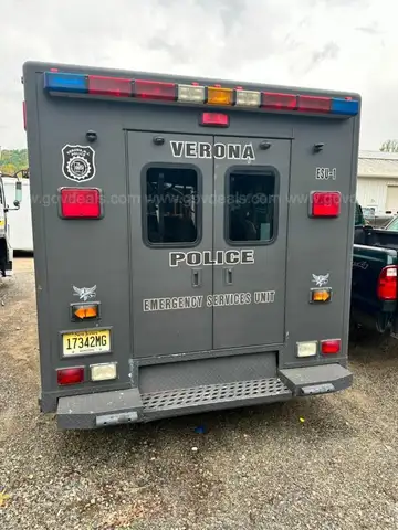 2000 FORD POLICE RESCUE VAN | AllSurplus
