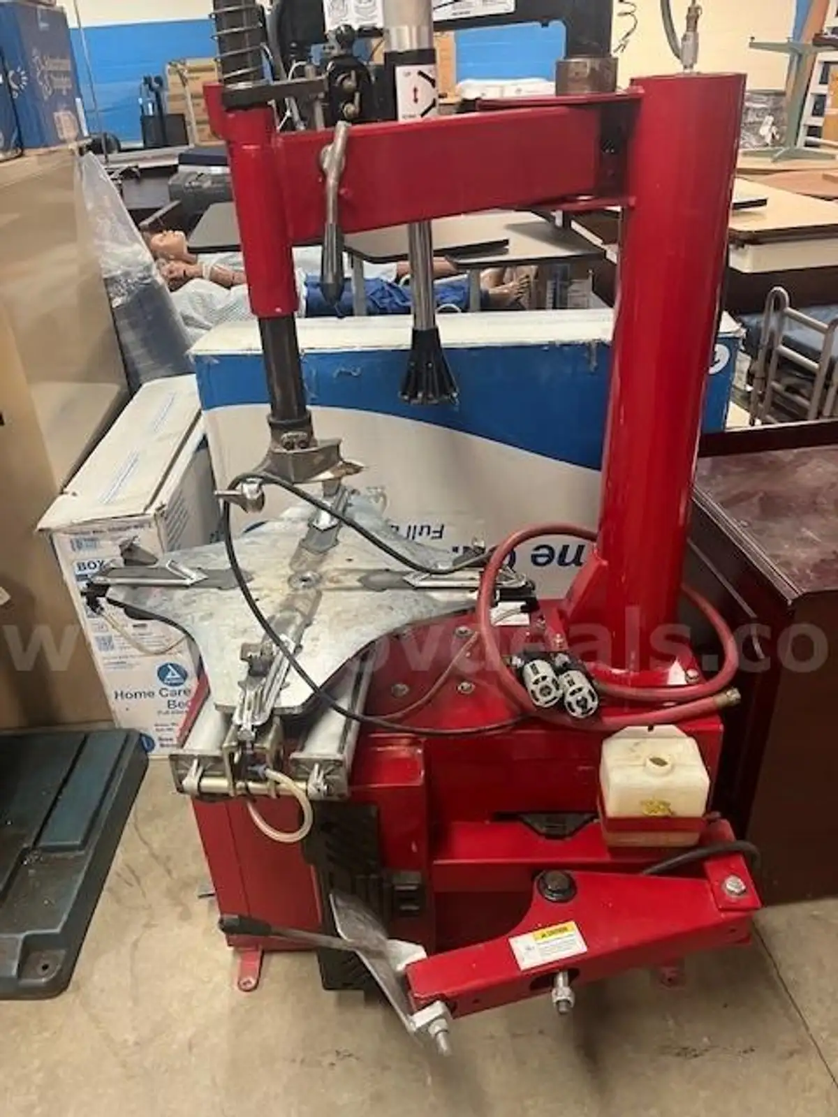 TIRE CHANGER BASELINE 400 BY COATS | GovDeals