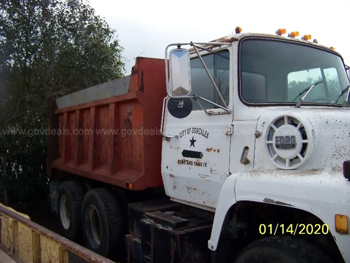 1986 Ford F9000 12YD Dump Truck | AllSurplus