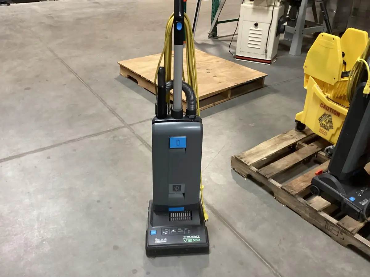 Vacuum, Trident V12XP | GovDeals