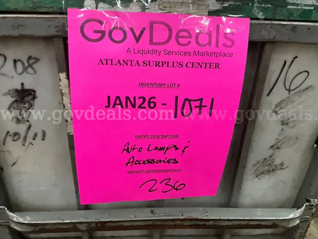 Hardware "Auto Head lamps and Accessories" (JAN26-1071) | GovDeals