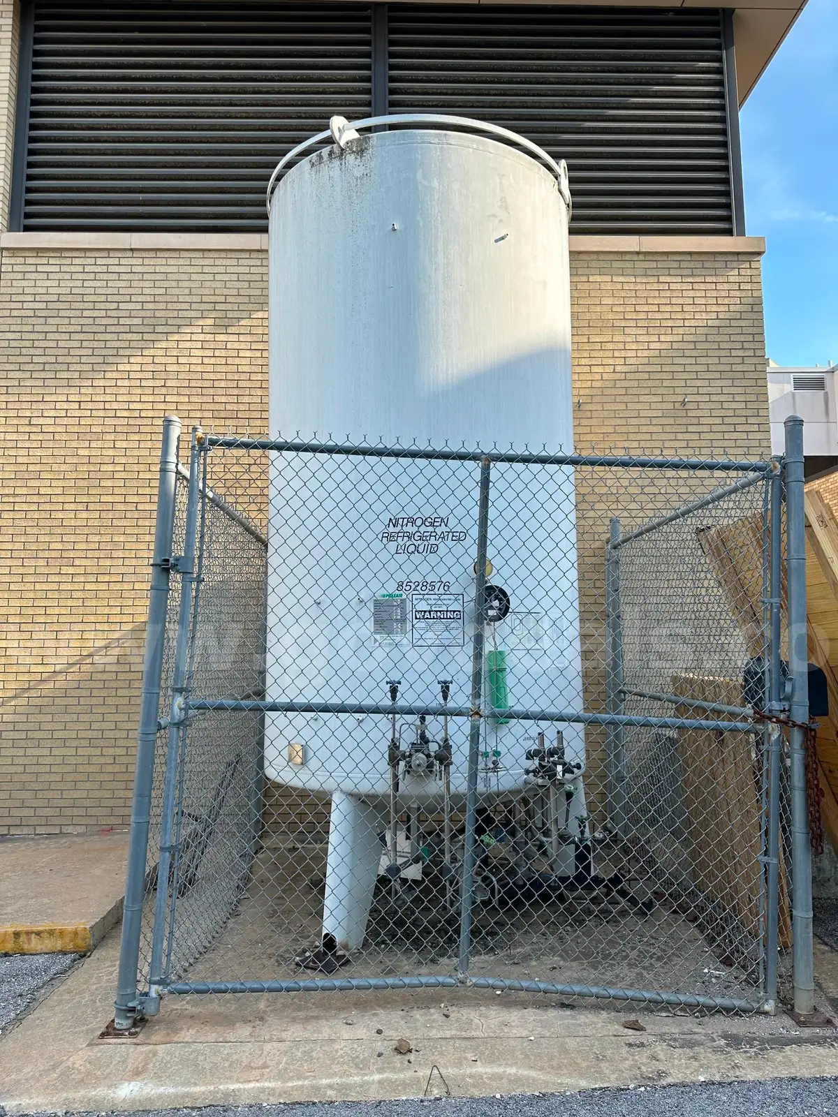 1,500 Gallon Cryogenic Cylindrical Tank | AllSurplus