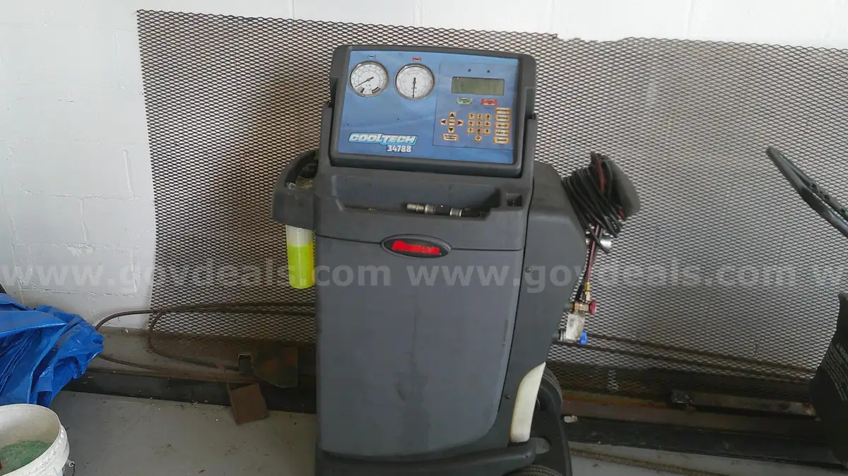 Robirair Cool tech 34788 | AllSurplus