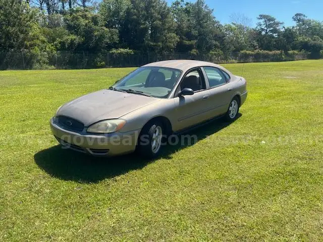 2004 Ford Taurus | GovDeals