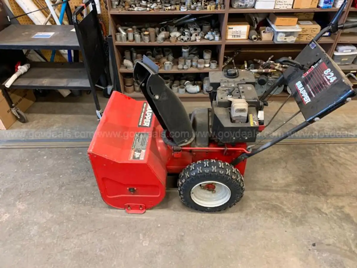 Snapper 24" Snow Thrower | AllSurplus