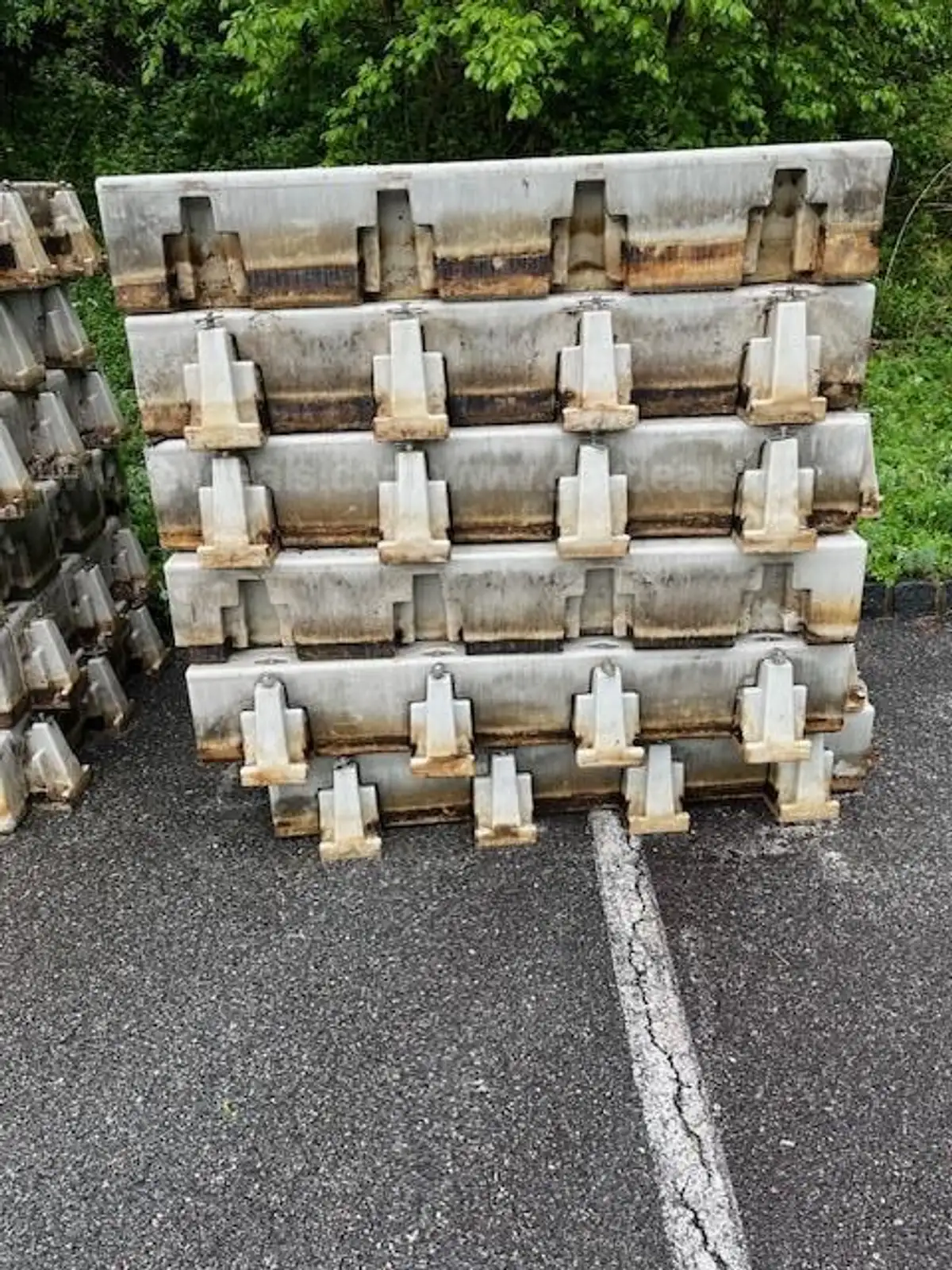 Connect-A-Dock 1000 series | AllSurplus