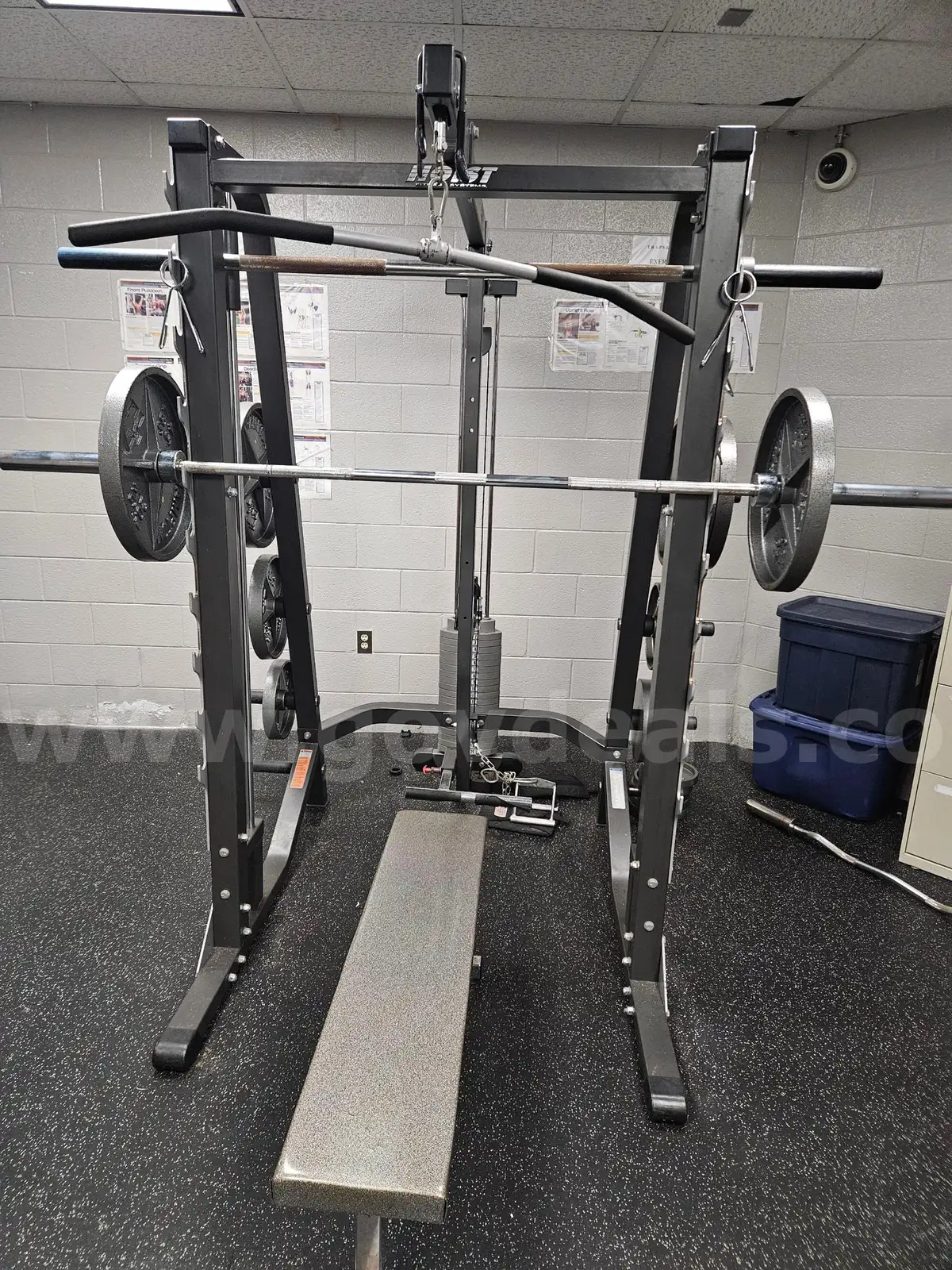 Smith Machine HF985 Hoist Fitness System w/Bench and Plates | AllSurplus