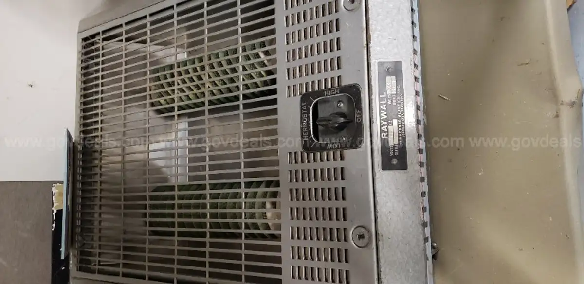 Raywall Fan Forced Wall Heater | AllSurplus