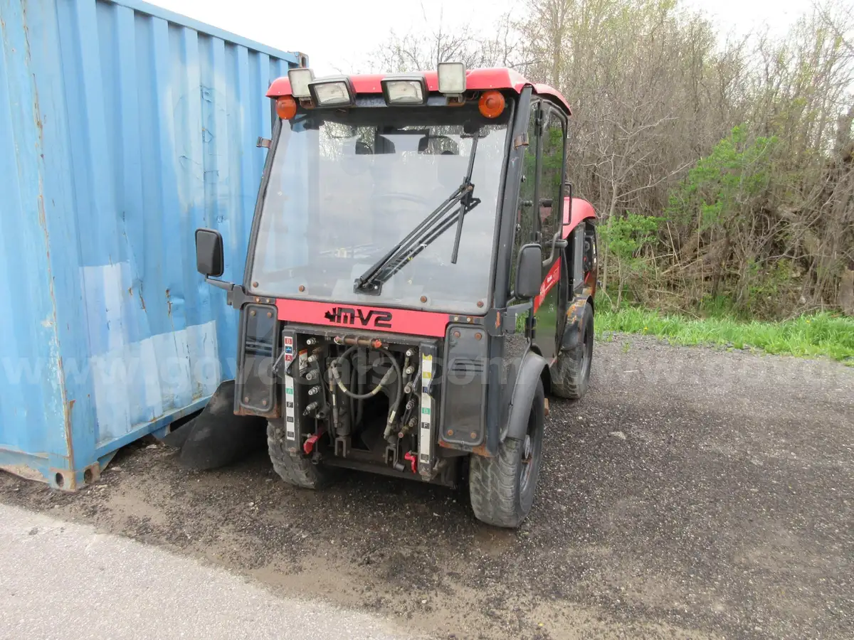 2014 Maclean MV2 Multipurpose Tractor | GovDeals