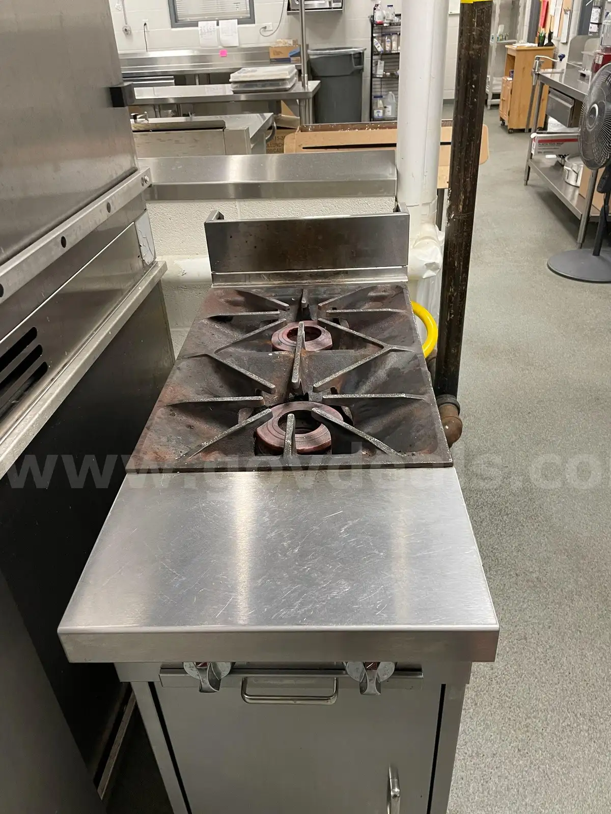 SouthBend 2 Burner Gas Stove Top | AllSurplus
