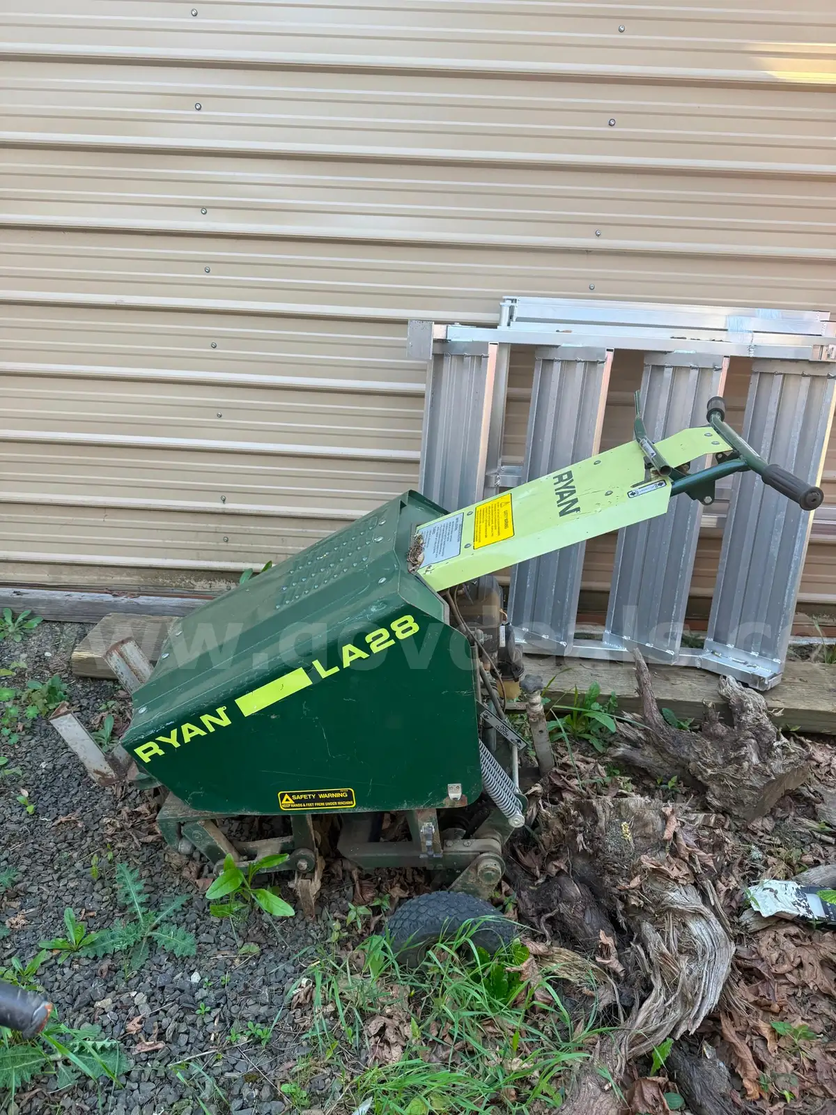 Ryan LA28 Aerator | AllSurplus