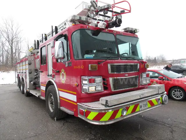 2010 Smeal Fire Truck | GovDeals