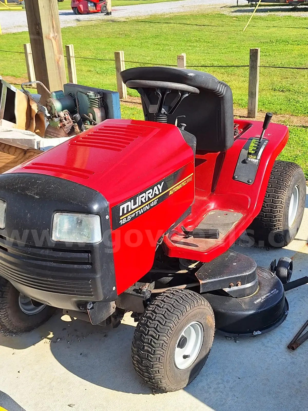 Murray Riding Mower with 46" Deck | AllSurplus