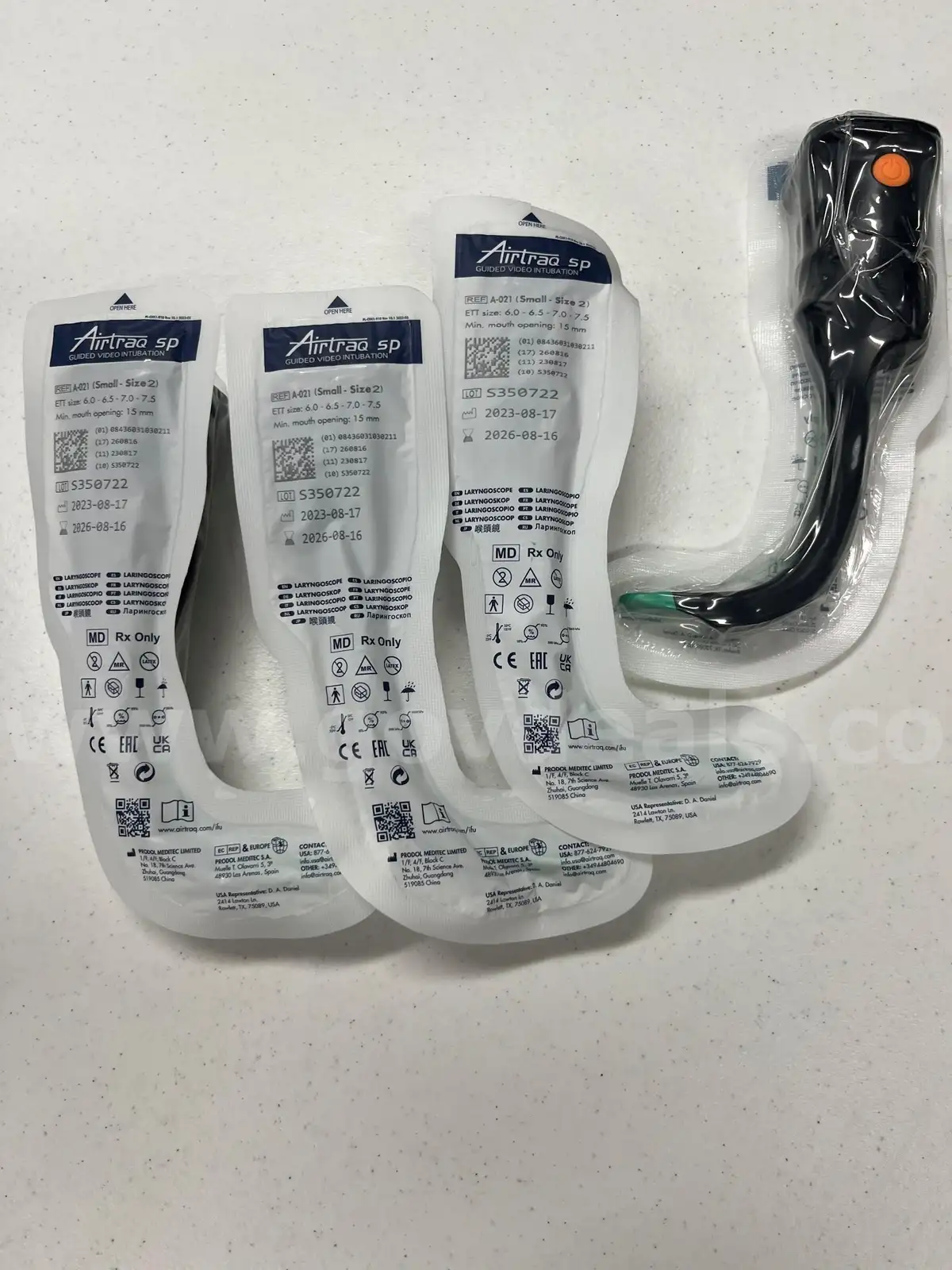 Airtraq Blades - Set of (4) Small Adult #2 Green Blades | AllSurplus