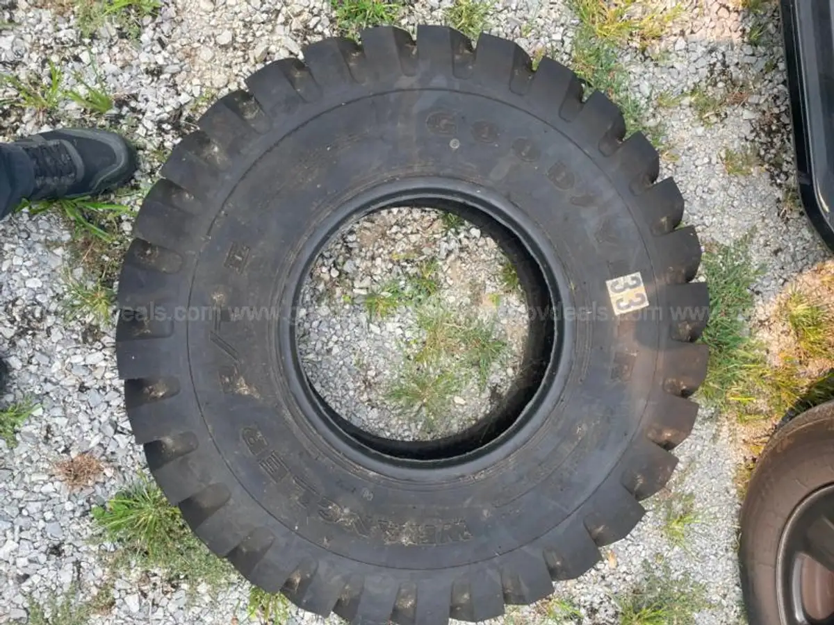 6 brand new GoodYear Wrangler R/T II tires | GovDeals