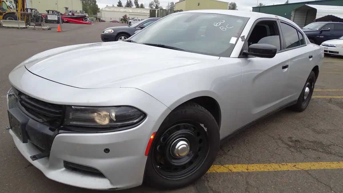 2018 Dodge Charger Pursuit 4-Door Sedan AWD - Retired Police | GovDeals
