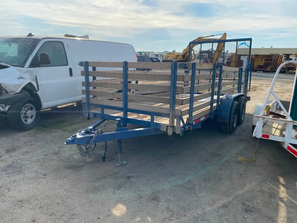 1988 Lee Trailer | AllSurplus