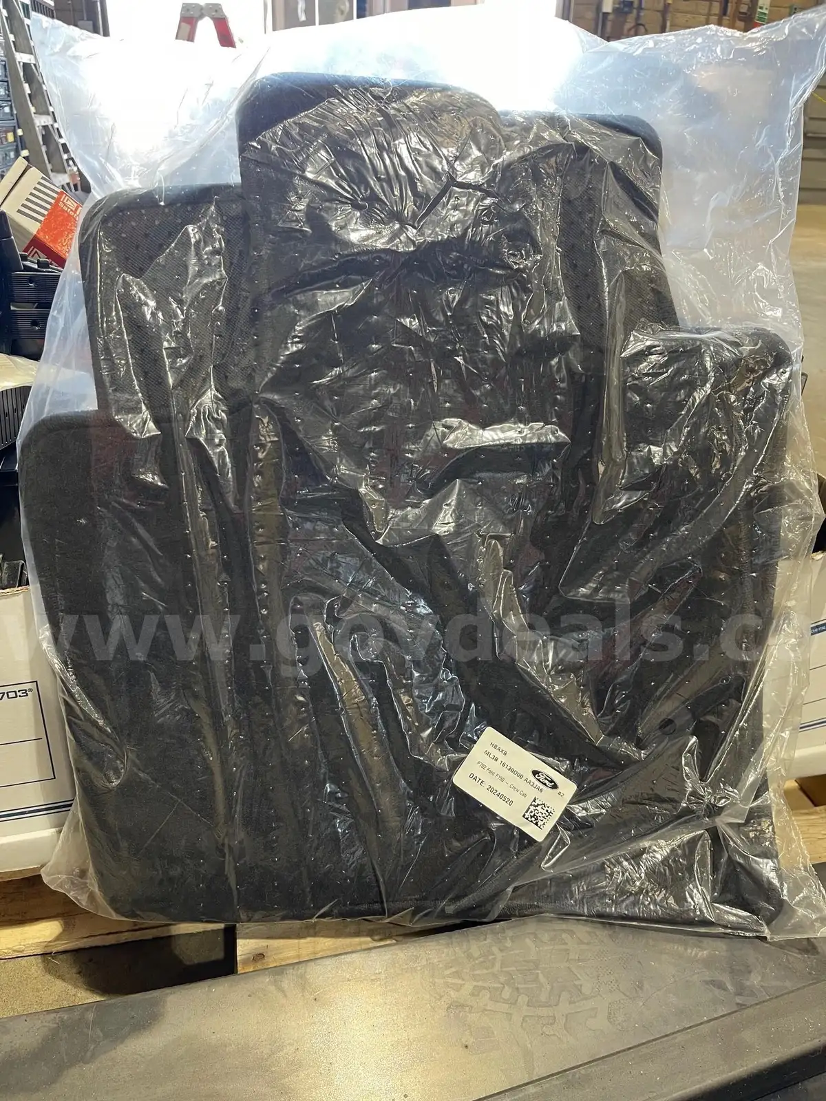 FORD OEM floor mat set | AllSurplus