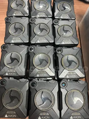 Axon Body 2/Axon Flex 2 Camera Bundle | AllSurplus