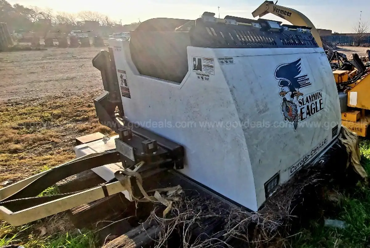 Curotto Can Slammin Eagle 4 cu yard Automated Front Load Garbage ...