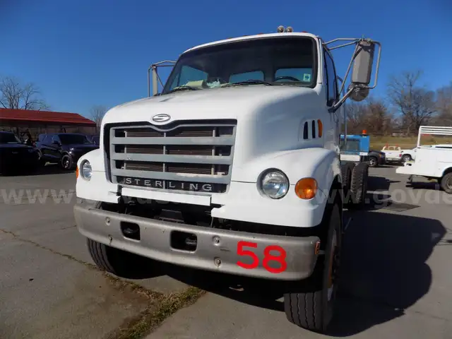 2003 Sterling LT7500 | AllSurplus
