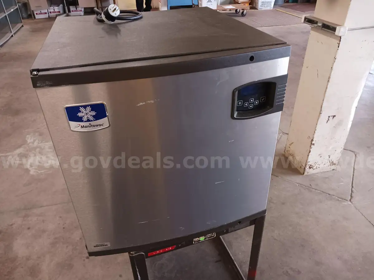 Manitowoc Ice Maker Without Storage Means | GovDeals
