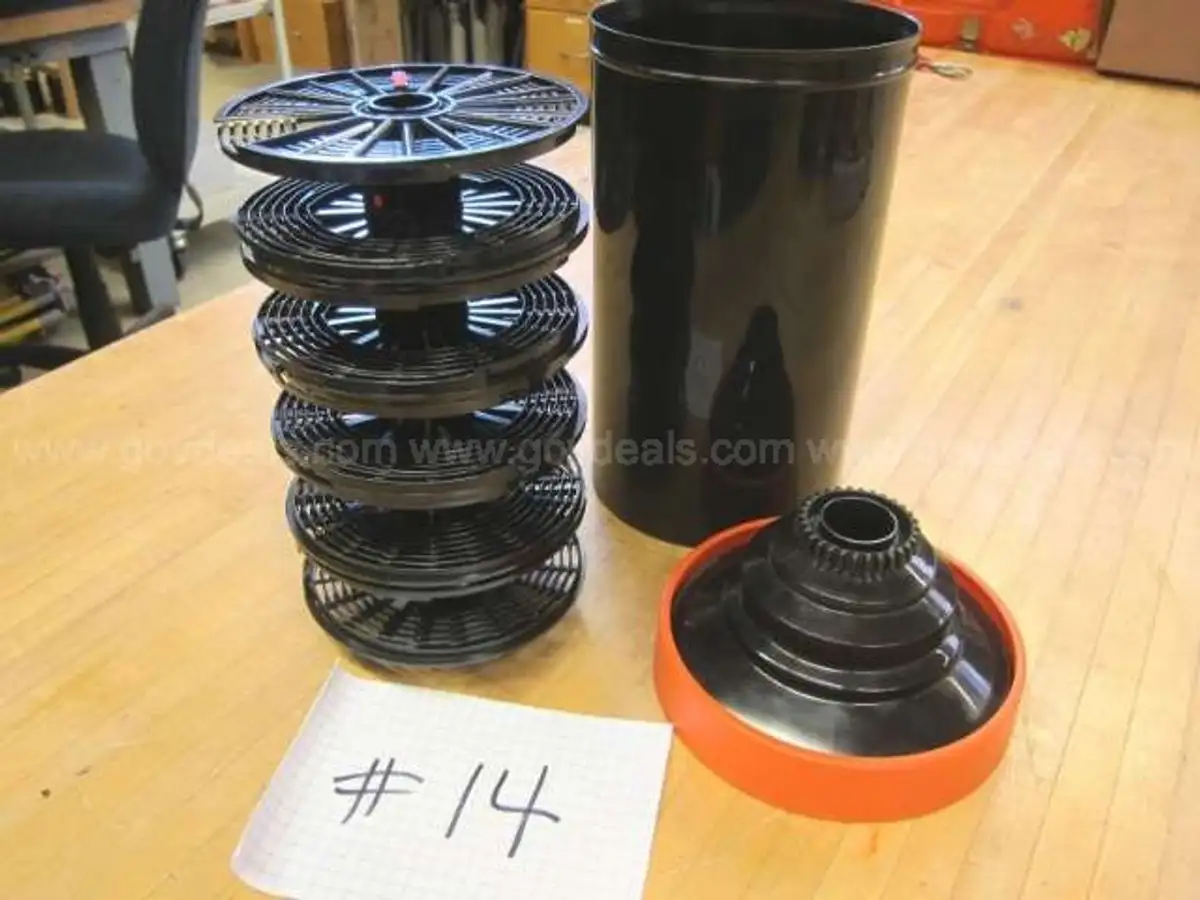 JOBO MultiTank #2553 with Core and 5 Reels Lot | GovDeals