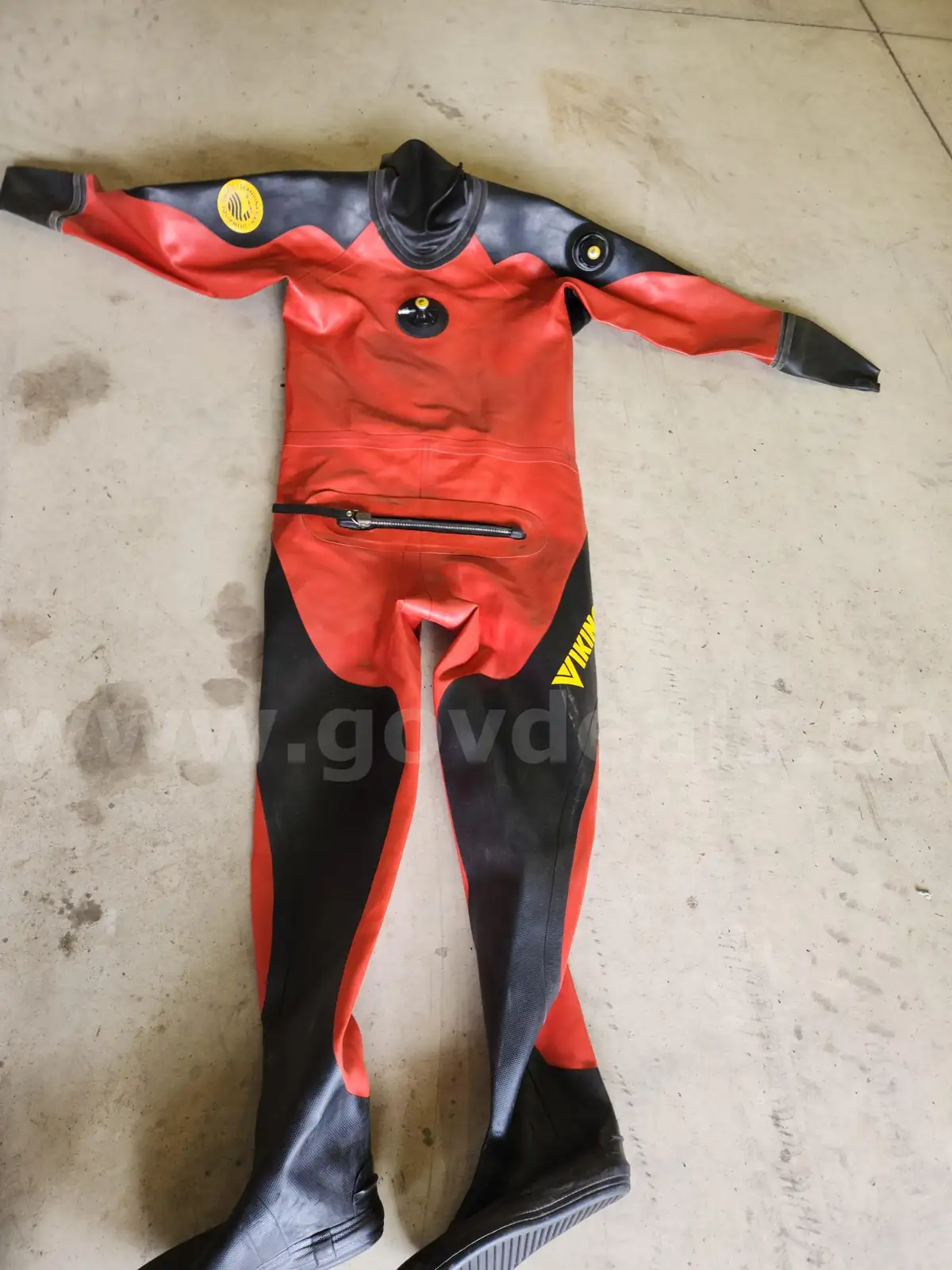 Viking Pro 1000 rubber dry suit | AllSurplus