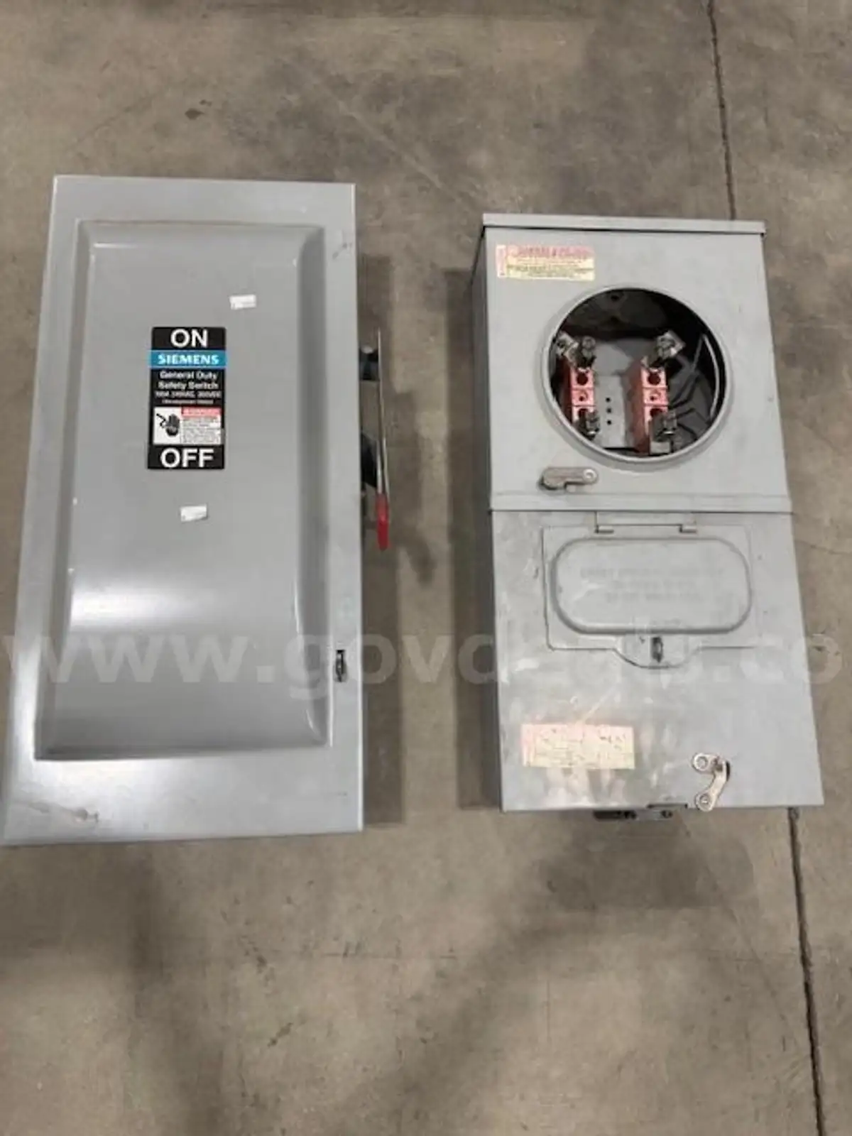100 AMP Meter Box, 100 AMP Disconnect | AllSurplus