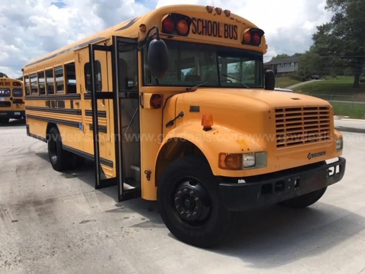 2002 Bluebird/International 3800 School Bus | AllSurplus