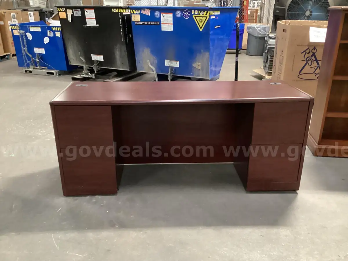 Steelcase Desk | AllSurplus
