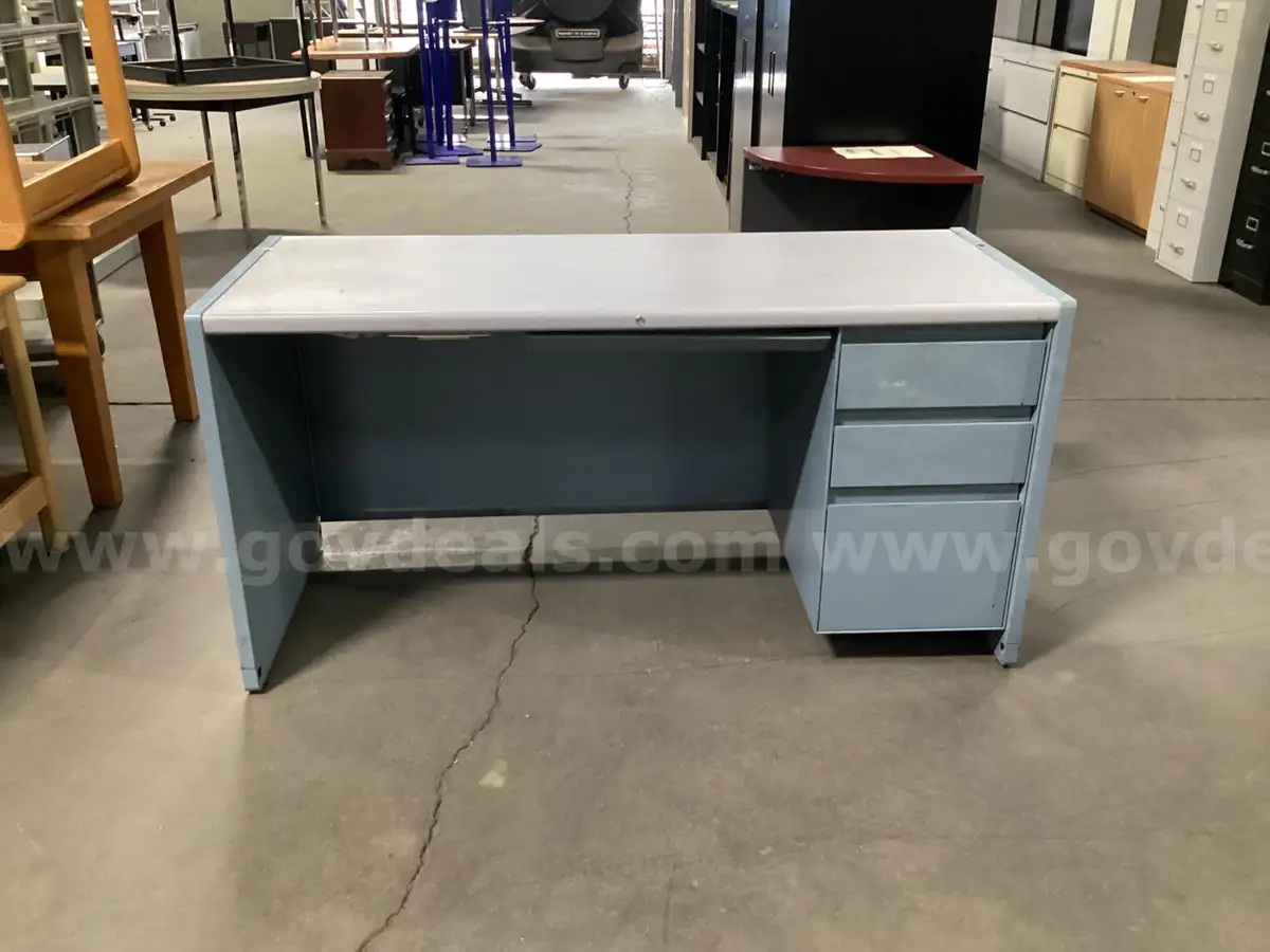 Steelcase Desk. | AllSurplus