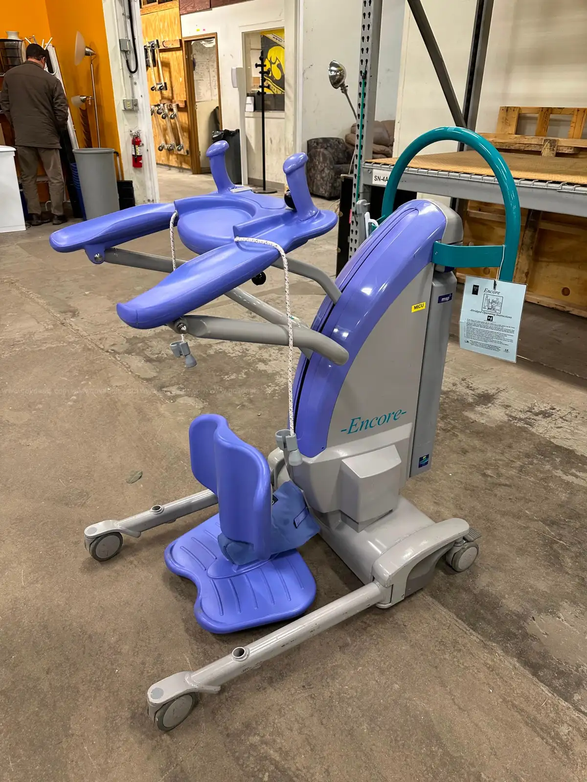 Arjo Encore Lift | GovDeals