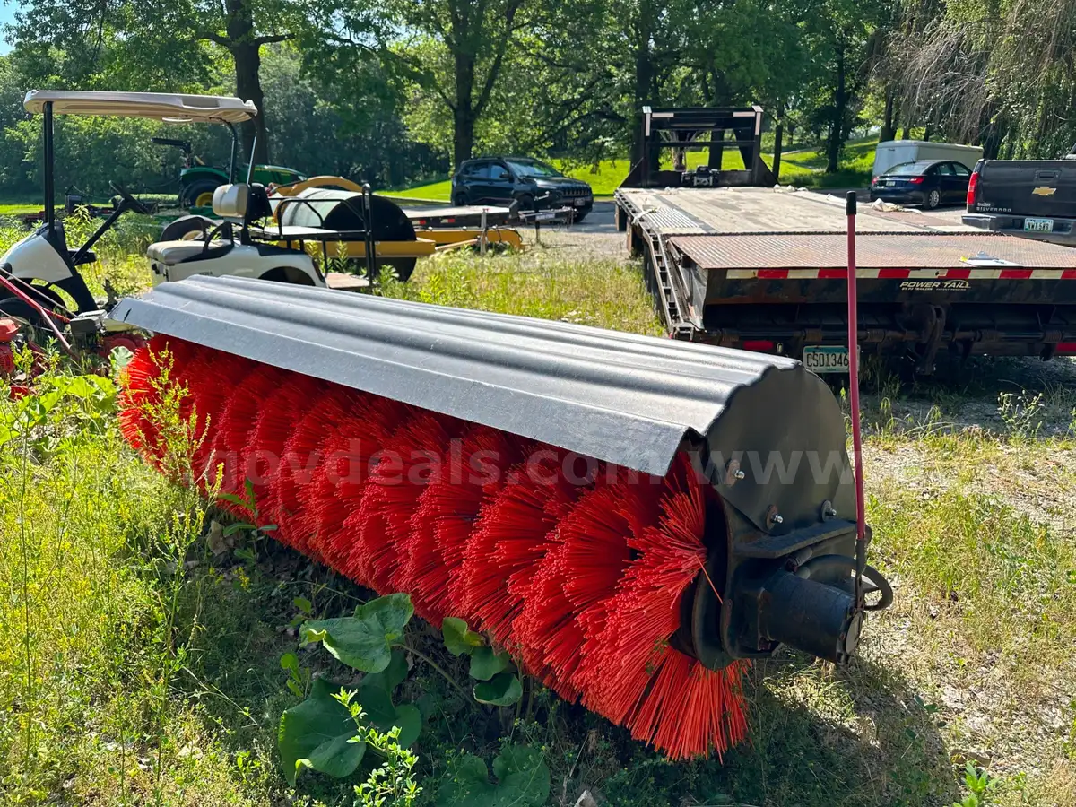 Bobcat Skid Loader 84” Angle Broom | AllSurplus