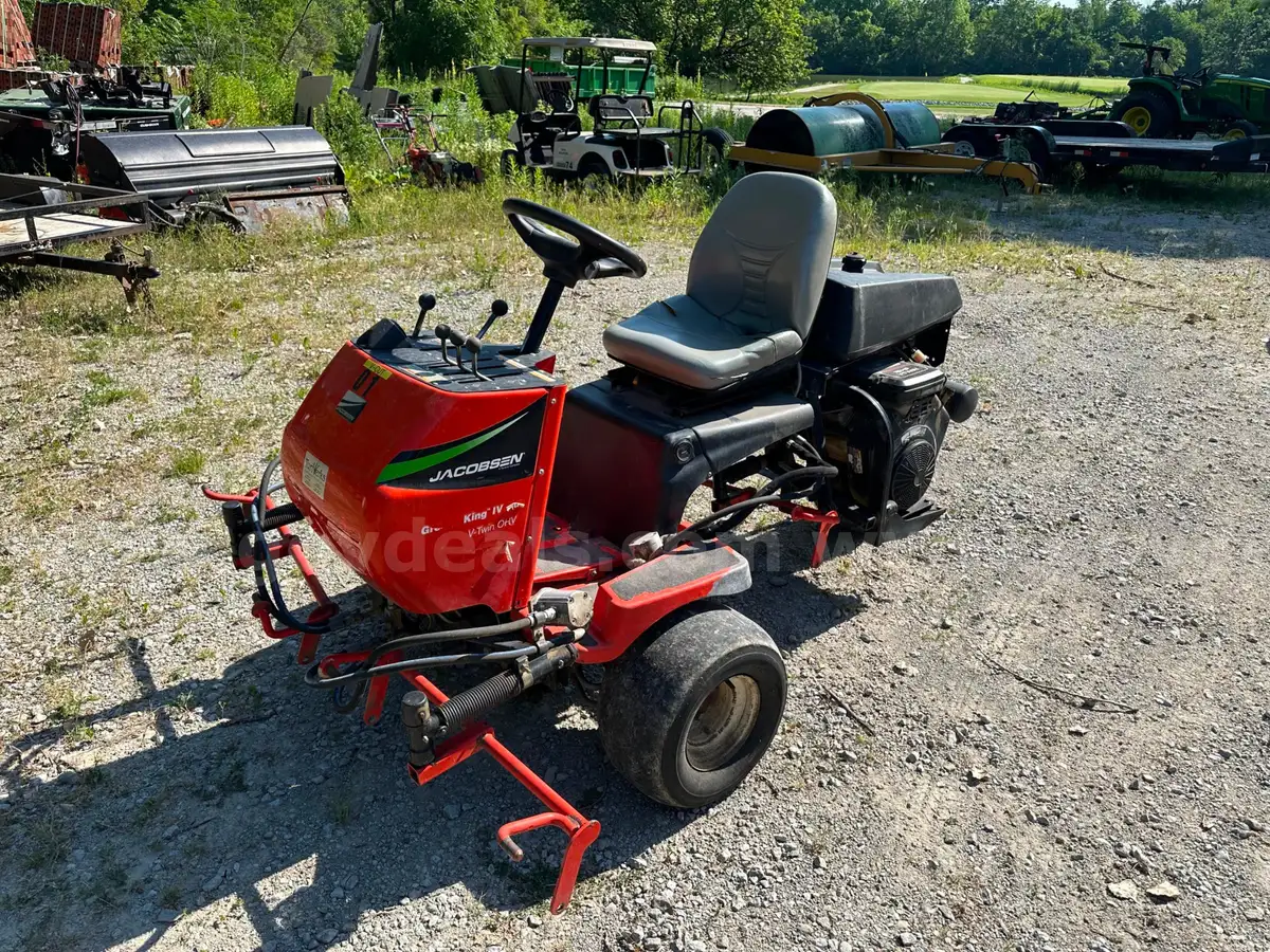 Jacobsen Greens King IV Plus Tri-Plex Greens Mower without Cutting ...