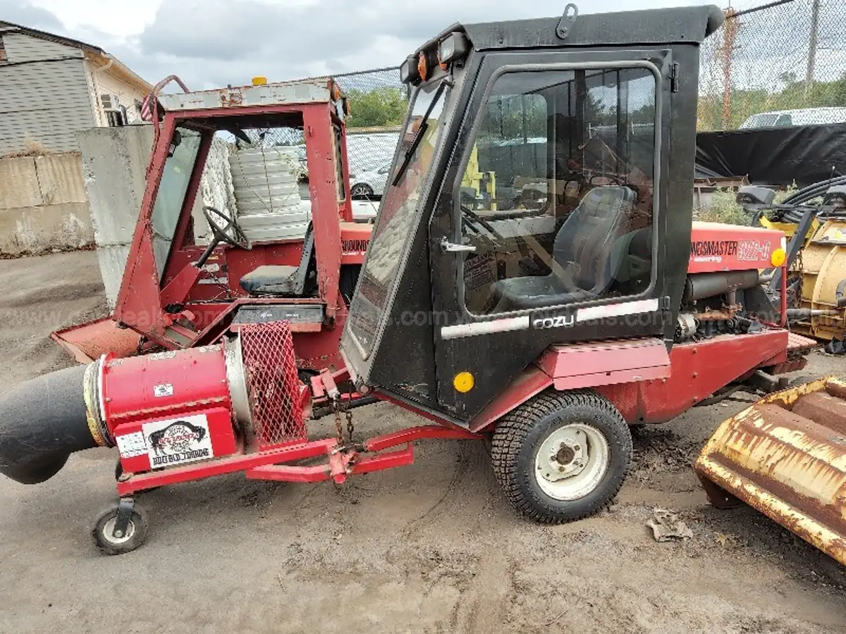 Toro Groundsmaster 322-D | AllSurplus