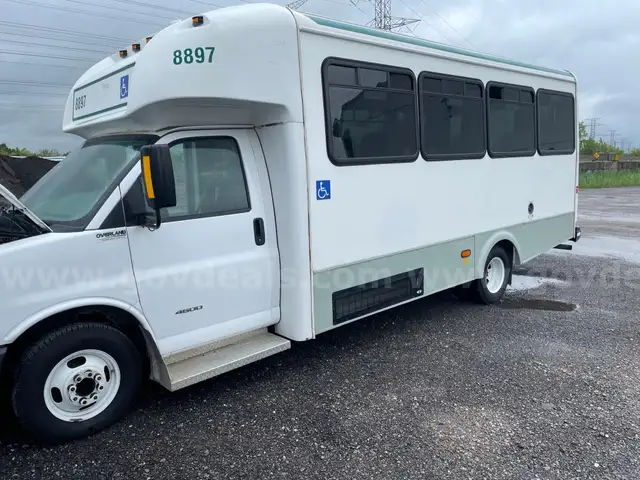 2017 GMC STV | GovDeals